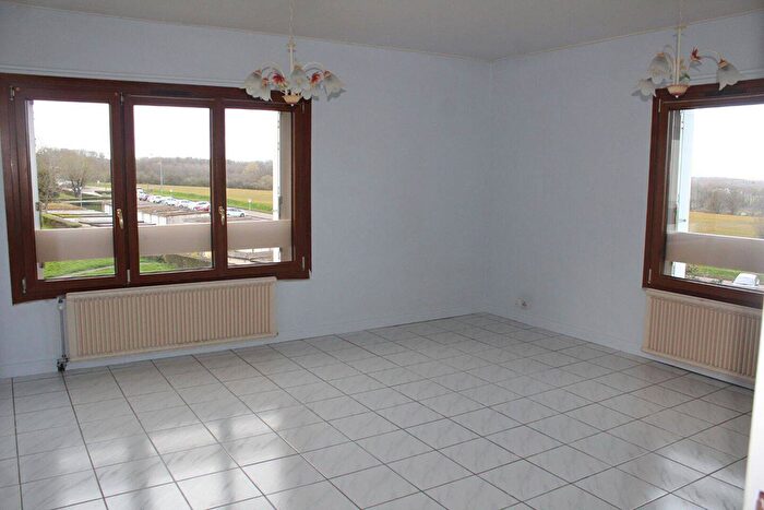 Saint Simeon Zus, Auxerre : Appartement 3 pièces à louer