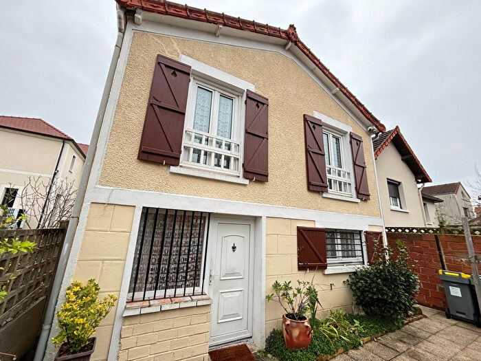 Appartement à vendre - Villiers-sur-Marne, Les Perroquets - 4 pièces - 3 chambres