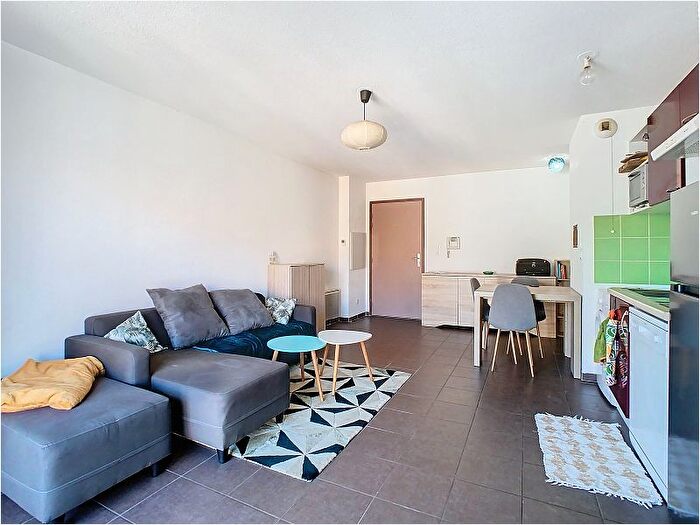 Villeneuve-lès-Béziers : Appartement 2 pièces à louer