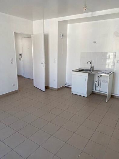 Appartement à louer - Creil - 2 pièces - 1 chambre