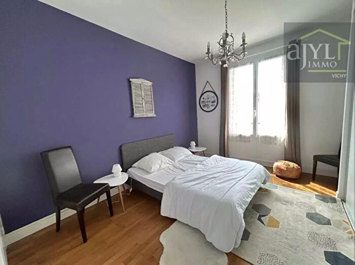 Vichy, Thermal : Appartement 4 pièces à vendre