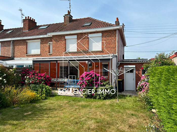 Bailleul, Centre : Maison 5 pièces à vendre