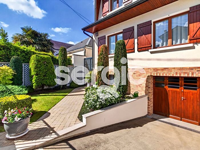 Maison 6 pièces à vendre - Neuilly-Plaisance, Bel Air, Clémenceau, Carnot