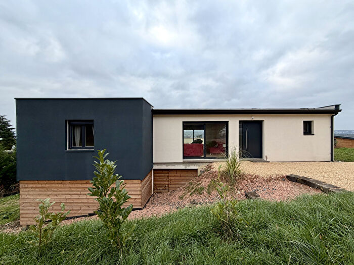 Maison à vendre - Abrest - 4 pièces - 3 chambres