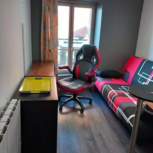 Appartement à louer - Le Brezet, Clermont-Ferrand - 1 pièce