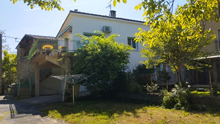 Campagne-sur-Aude : Maison 4 pièces à vendre