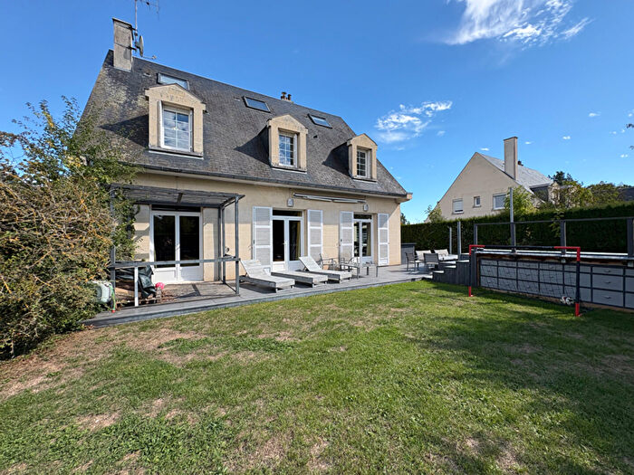 Amiens, Sud Est - Maison 10 pièces à vendre