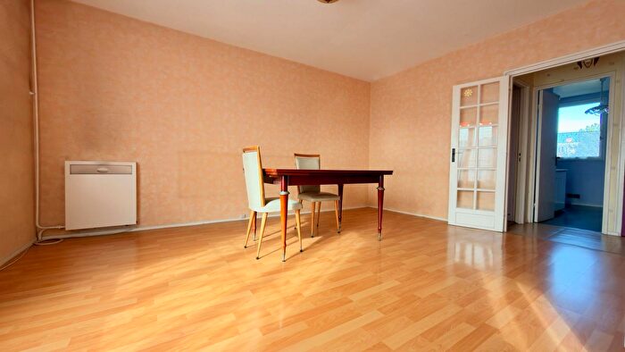 Neuilly-sur-Marne, Fauvettes Nord - Appartement 4 pièces à vendre