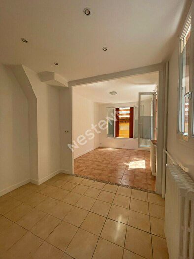 Maison 4 pièces à louer à Bas Montreuil-Etienne Marcel-Chanzy