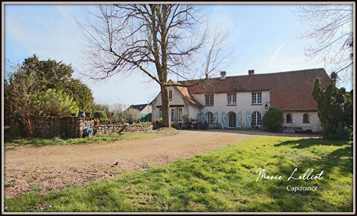 Maison à vendre - La Neuville-sur-Essonne - 6 pièces - 4 chambres
