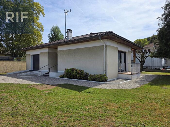 La Tour-du-Pin : Maison 4 pièces à vendre