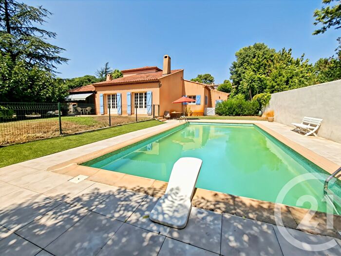 Maison à vendre - Marseille e , Les Camoins - 5 pièces - 4 chambres