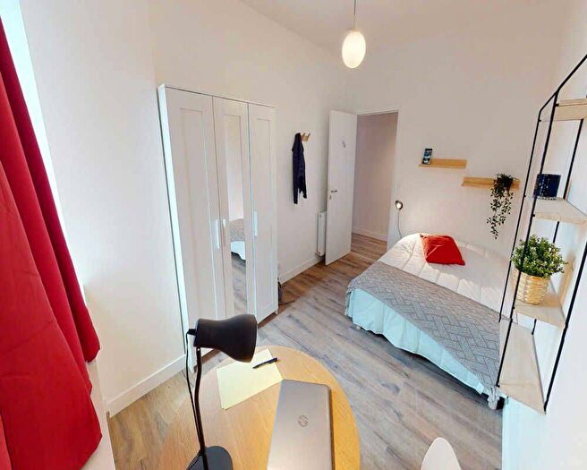 Garches - Appartement 11 pièces à louer