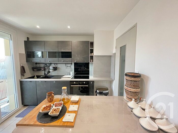 Appartement à vendre - Lunel, Abrivado - 4 pièces - 3 chambres