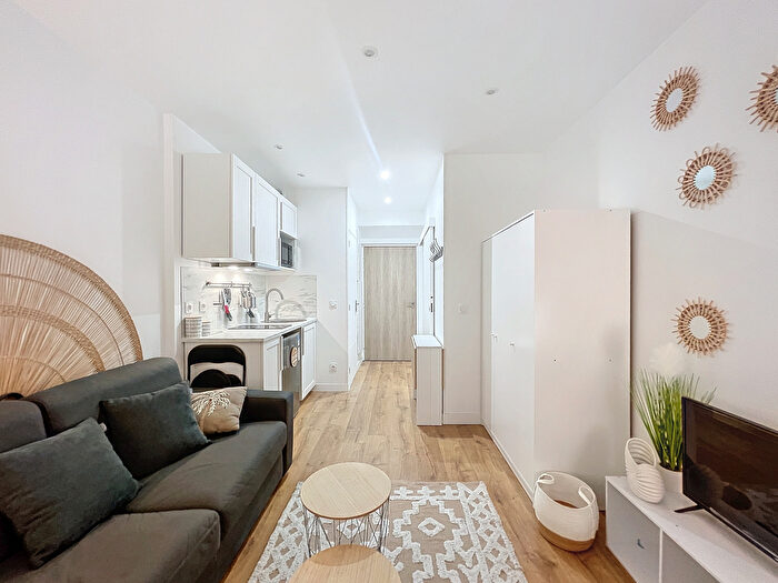 Appartement à louer - Toulouse, Saint-Michel - 1 pièce