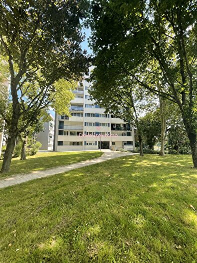 Appartement à vendre - Sevran, Rougemont, Charcot - 2 pièces - 1 chambre