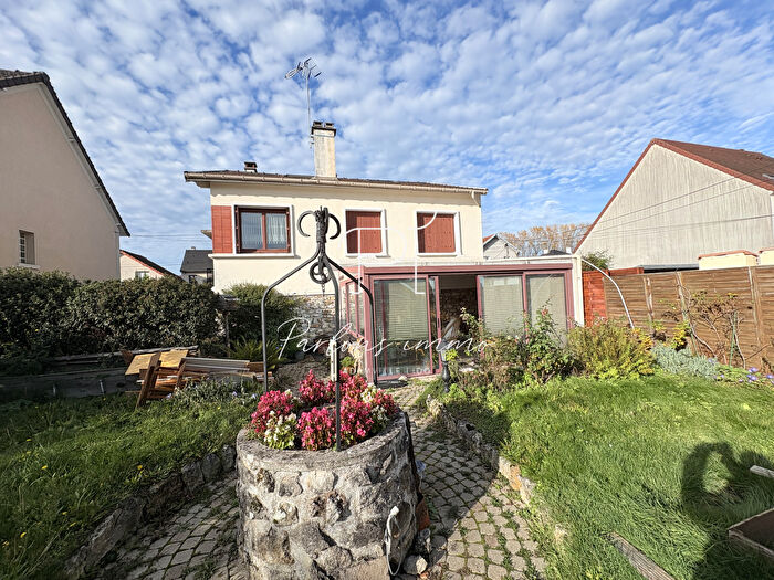 Maison à vendre - Pontault-Combault, Mairie, Rouxel - 5 pièces - 3 chambres