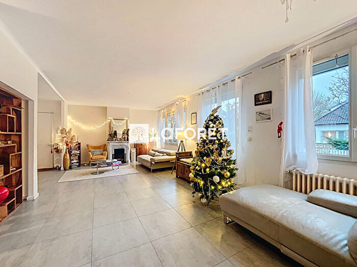 Maison à vendre - Le Vésinet, Charmettes, Merlettes - 9 pièces - 7 chambres