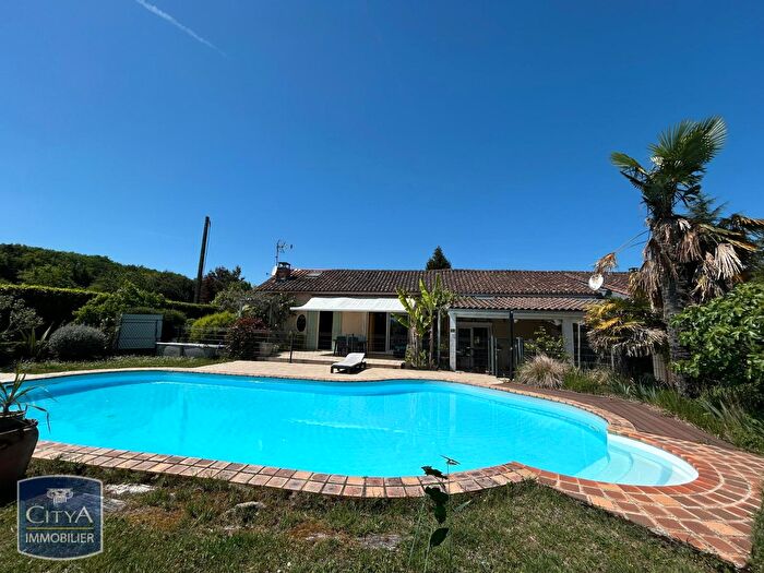 Saint-Laurent-sur-Manoire : Maison 7 pièces à vendre