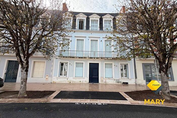 Appartement à louer - Vichy - 2 pièces - 1 chambre