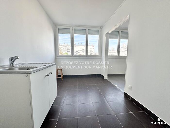 Appartement 5 pièces à louer à Orly, Hautes Bornes