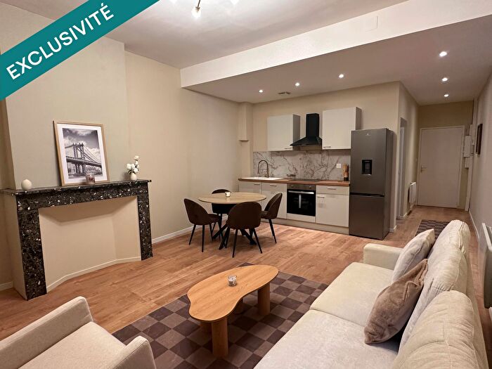 Appartement à vendre - Villefranche-de-Rouergue, La Bastide - 3 pièces - 2 chambres