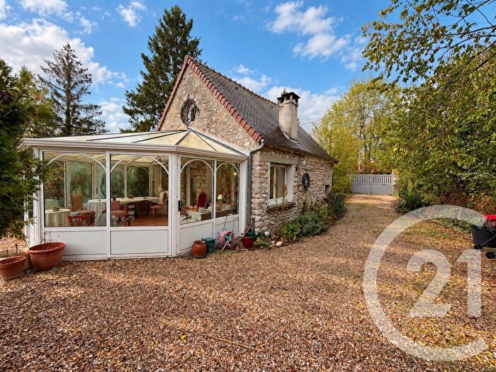 Saint-Martin-la-Garenne : Maison 3 pièces à vendre