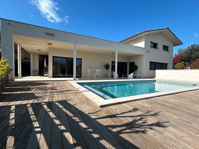 Maison à louer - Rouffiac-Tolosan - 6 pièces - 4 chambres