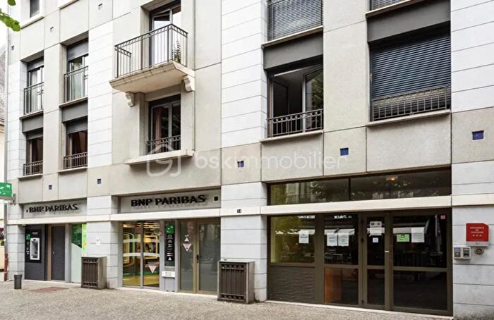 Appartement à vendre - Bagnères-de-Luchon - 2 pièces - 1 chambre