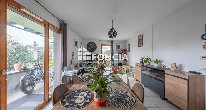 Appartement à vendre - Mérignac, Les Eyquems - 4 pièces - 3 chambres