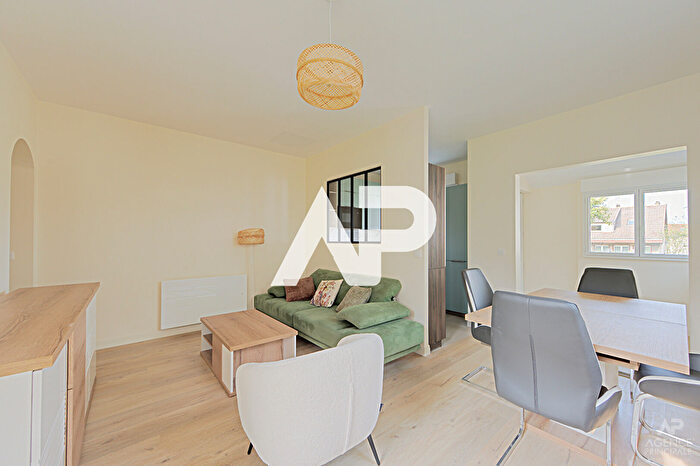 Rueil-Malmaison, Jonchere, Malmaison, Saint-Cucufa : Maison 3 pièces à vendre