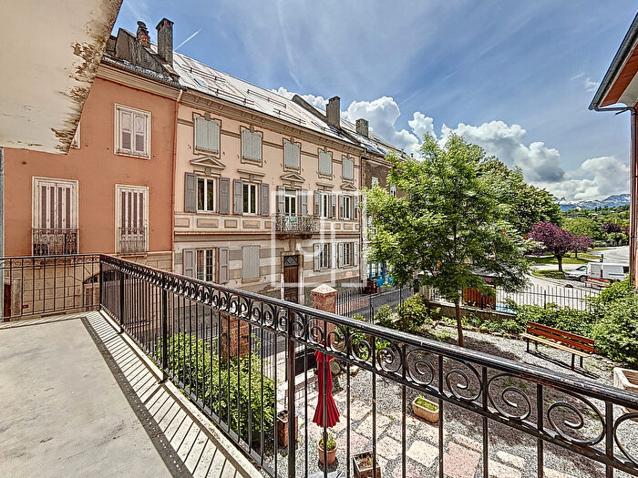 Appartement à vendre - Jausiers - 4 pièces - 3 chambres