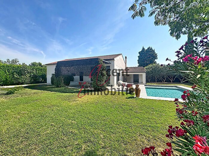Maison 4 pièces à Mollégès, à vendre