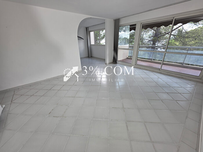 Appartement 4 pièces à vendre à Saint-Raphaël, Les Arênes
