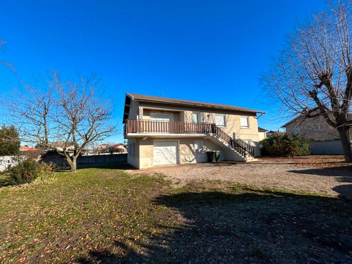 Maison 7 pièces à louer à Veauche