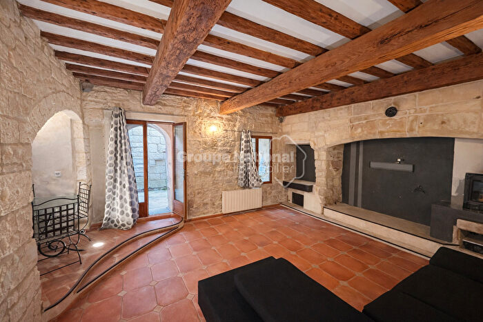 Maison à vendre - Beaucaire, Centre-ville - 4 pièces - 3 chambres