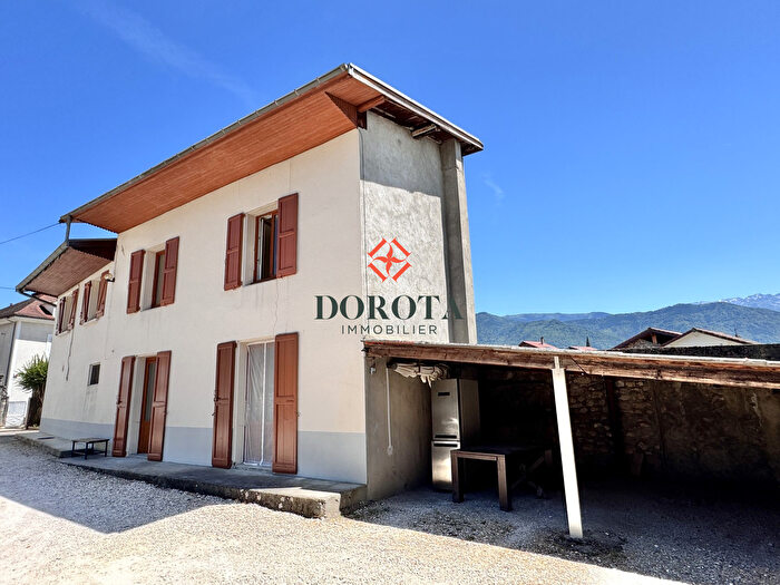 Maison 5 pièces à louer à Le Touvet