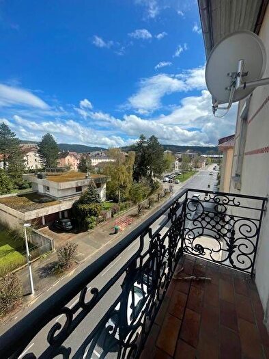 Appartement à louer - Saint Pierre, Pontarlier - 6 pièces - 2 chambres