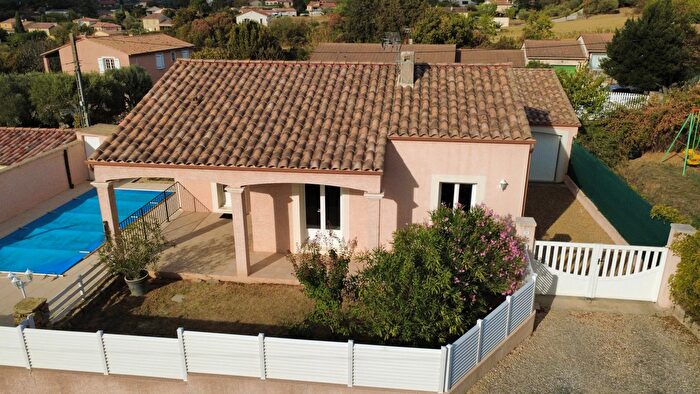 Maison 4 pièces à Saint-Privat-des-Vieux, à vendre