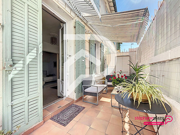 Maisons à vendre et appartements à louer - 1