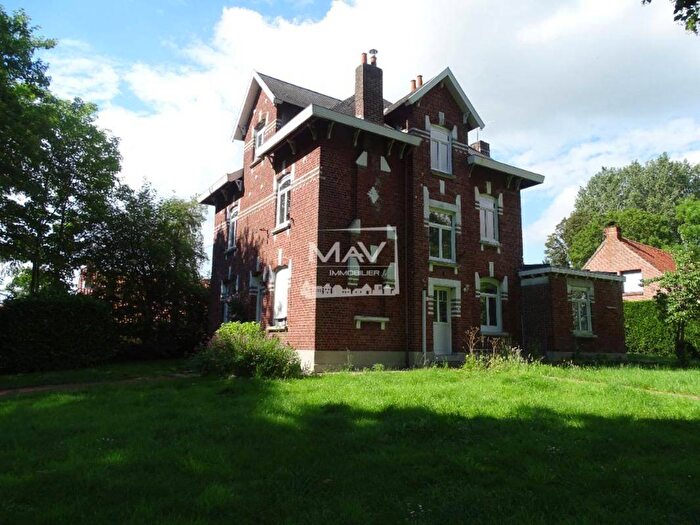 Maison à louer - Englos - 6 pièces - 3 chambres