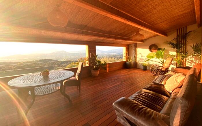 Maison à vendre - Bastelicaccia - 5 pièces - 2 chambres