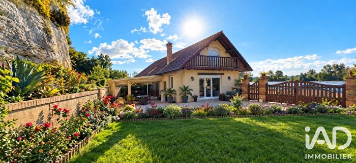 Maison 8 pièces à Saint-Pierre-de-Varengeville, à vendre