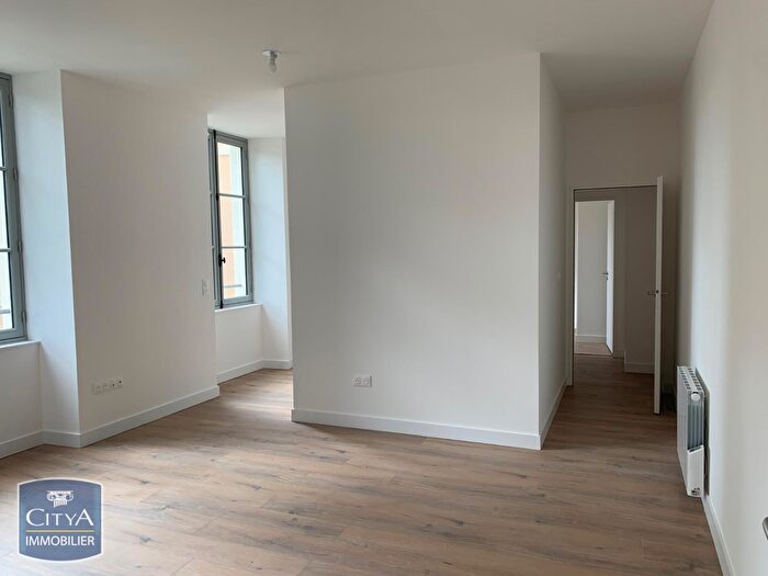 Appartement à louer - Poitiers, Trois Quartiers - 3 pièces - 2 chambres