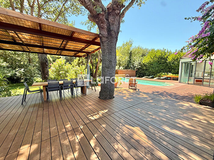 Maison 8 pièces à vendre à Pézilla-la-Rivière