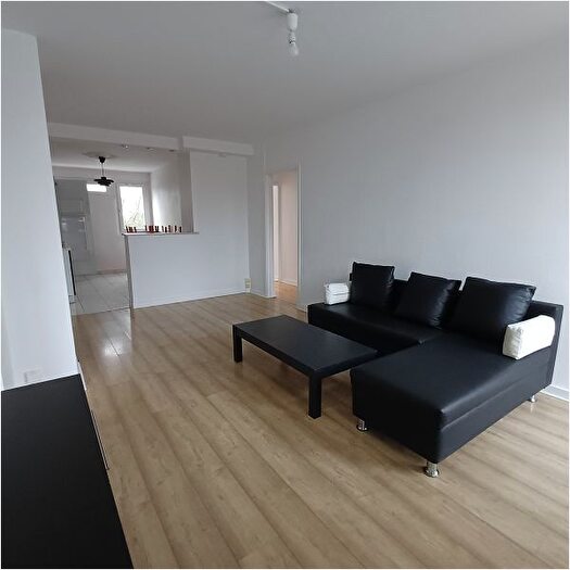 Appartement à louer - Lambersart, Bourg, Mairie - 4 pièces - 3 chambres