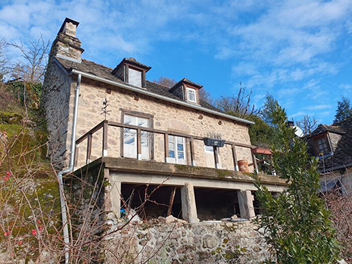 La Roche-Canillac - Maison 2 pièces à vendre