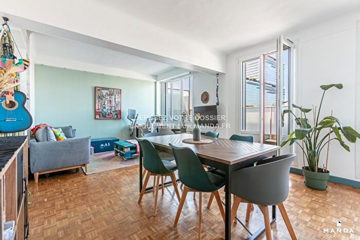 Appartement 3 pièces à louer à Paris 17ème, Porte de Clichy