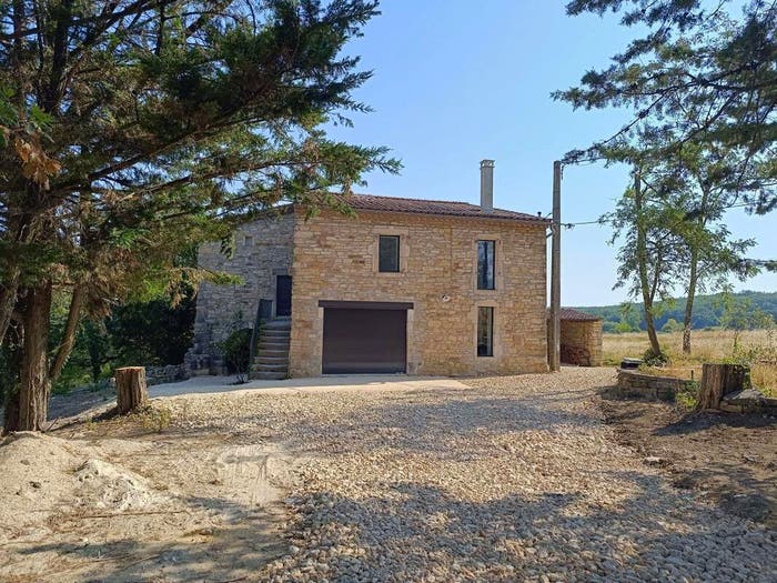 Barjac - Maison 5 pièces à louer