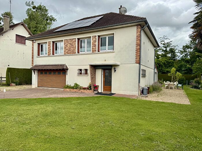 Bornel : Maison 7 pièces à vendre